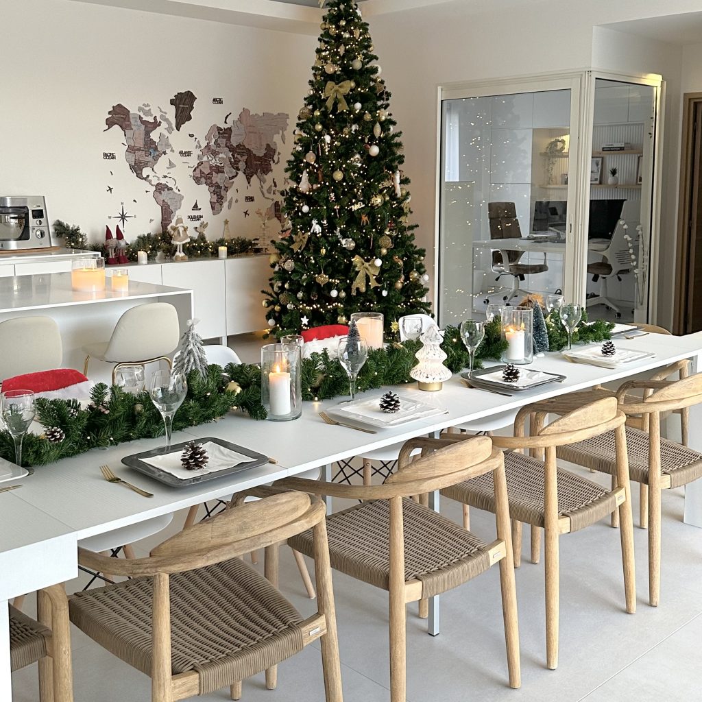 Home Decor for Christmas: 6 Christmas Home Decor Ideas